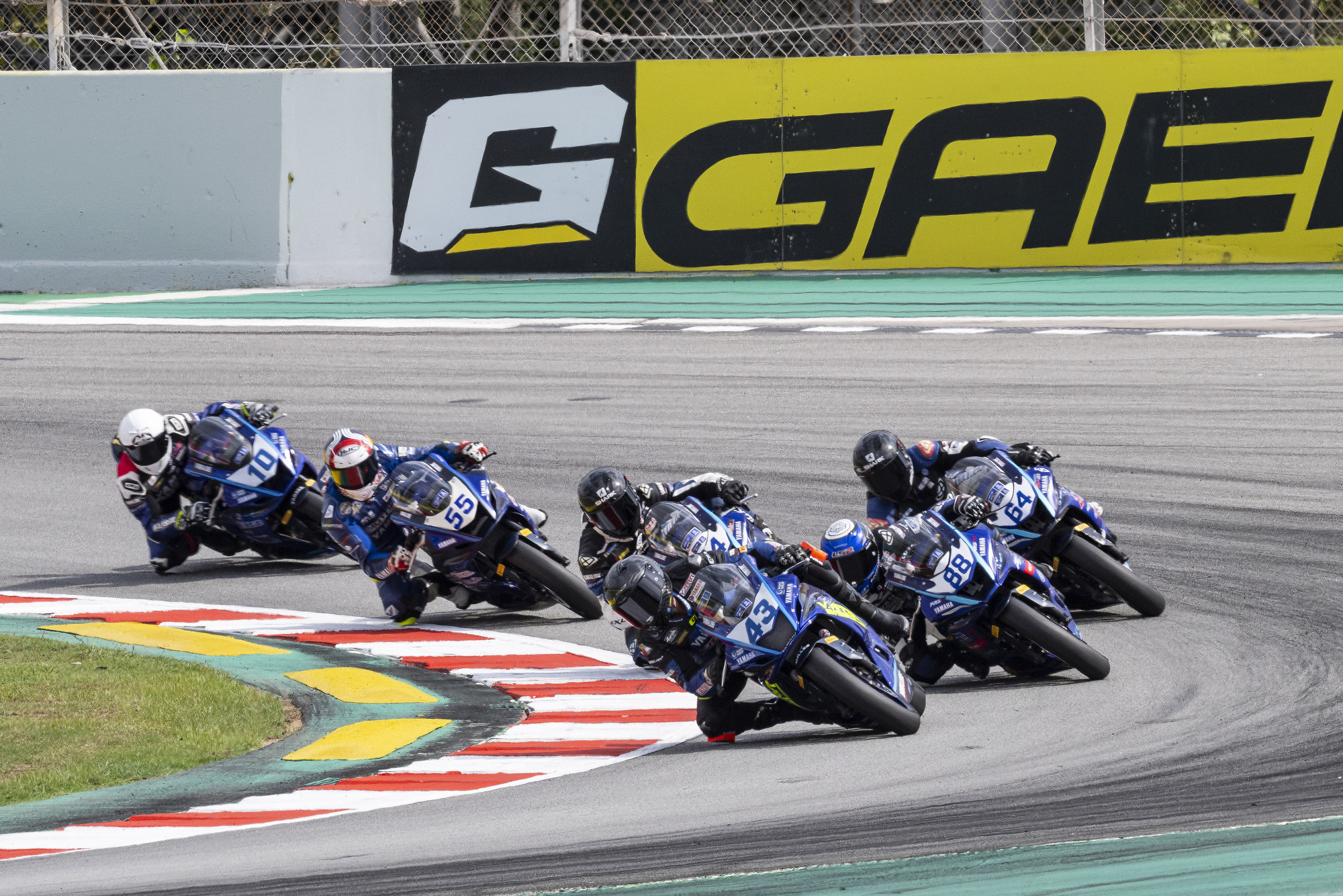 Das Yamaha R7 European SuperFinale bei der Superbike-WM in Aragón ...
