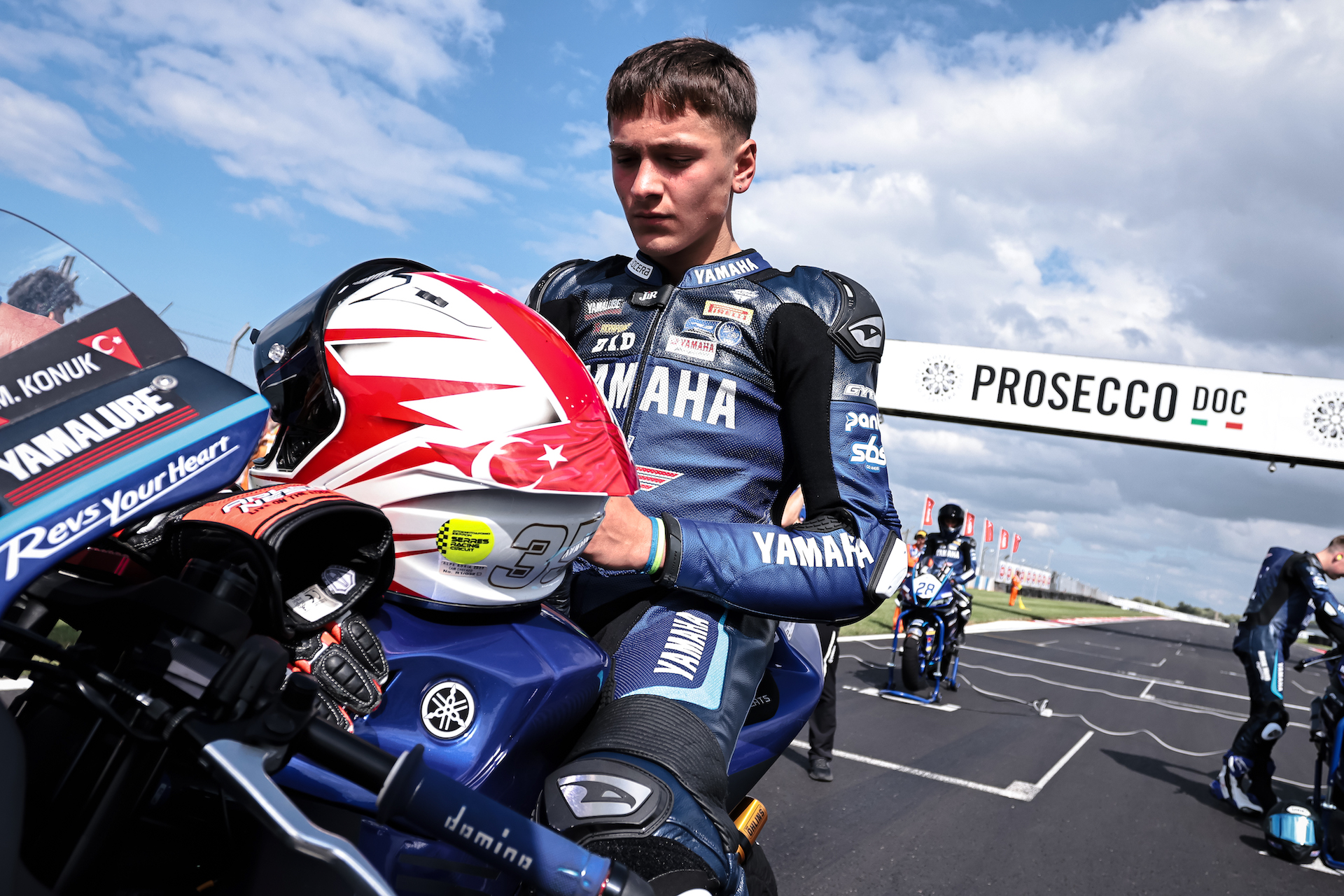 Last Chance to Register for the 2024 Yamaha R3 bLU cRU FIM World Cup ...