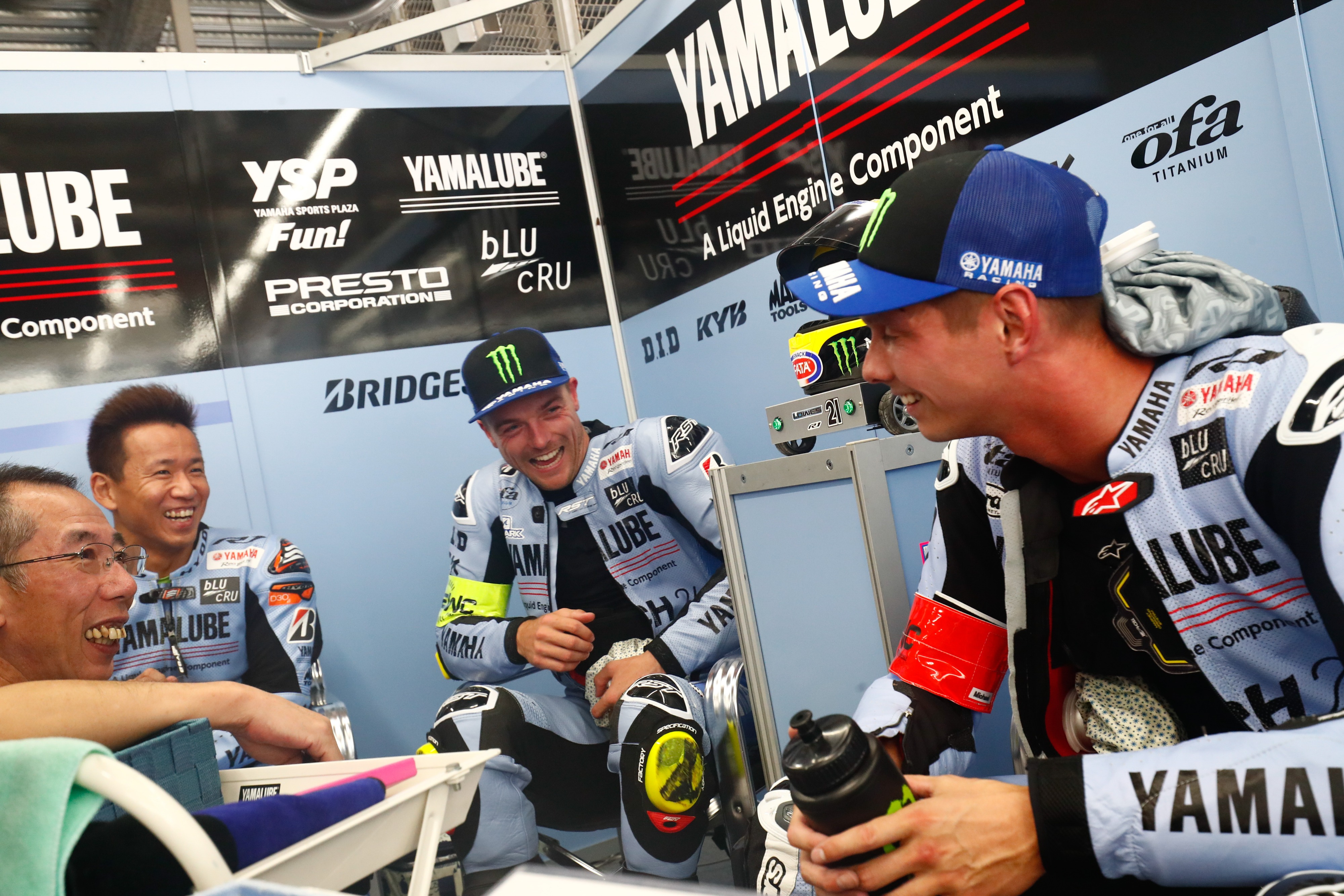 Nakasuga puts the Yamaha Factory Racing Team on top at Suzuka | Yamaha ...