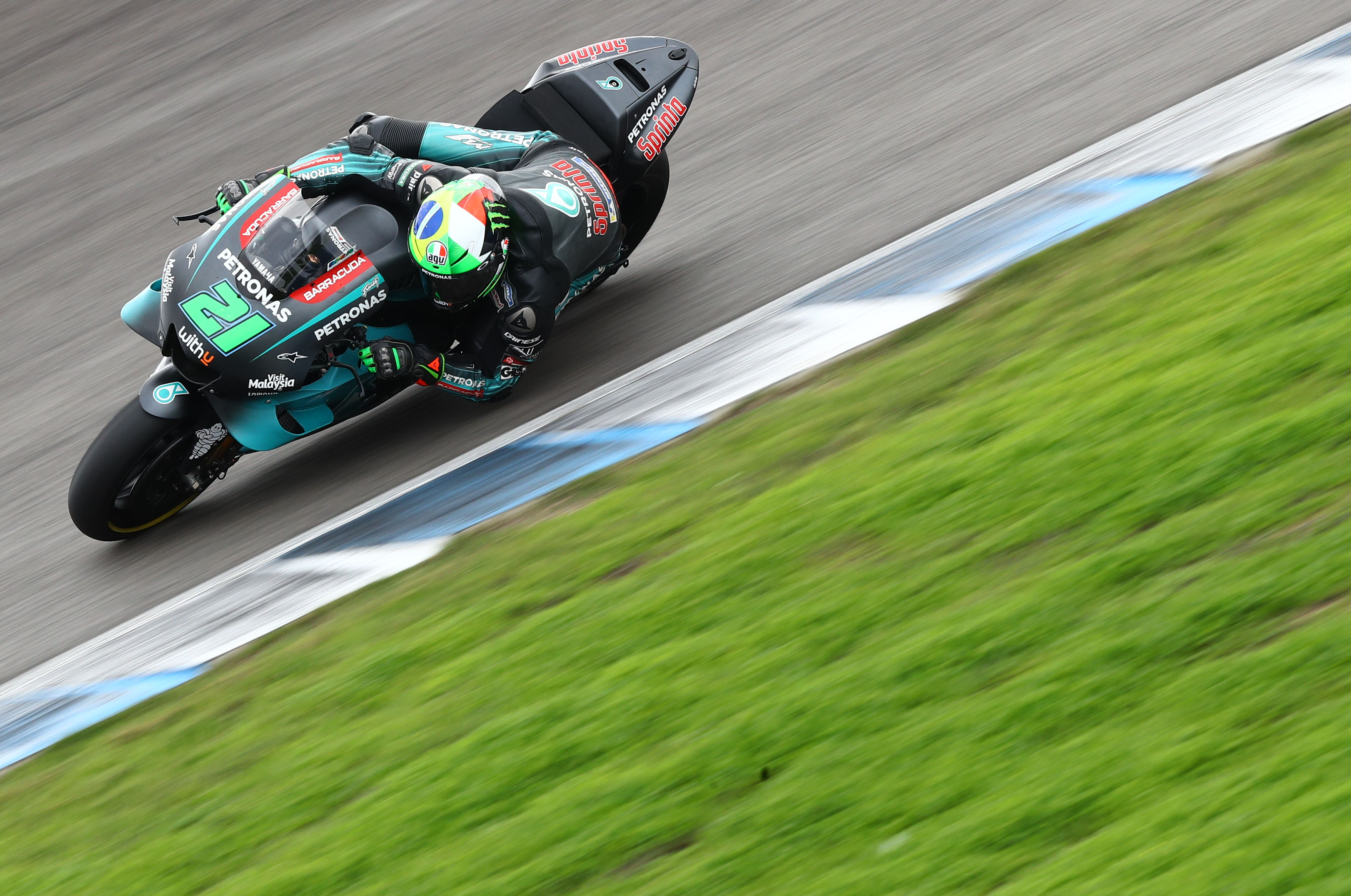 Back-to-back pole positions for Quartararo | Yamaha Racing