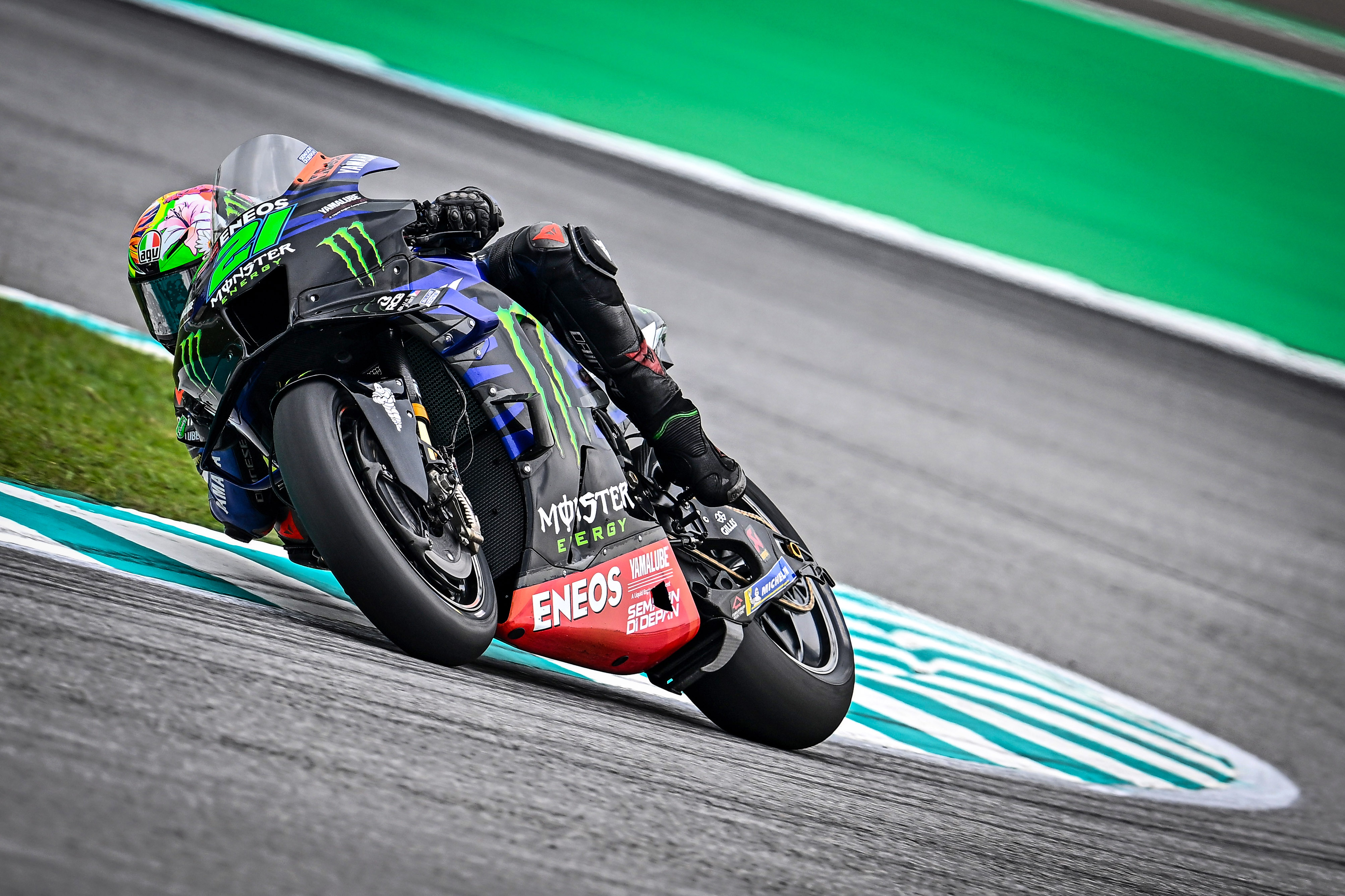 Quartararo in Malaysian GP Q2 Line-Up After Positive Friday | Yamaha Racing