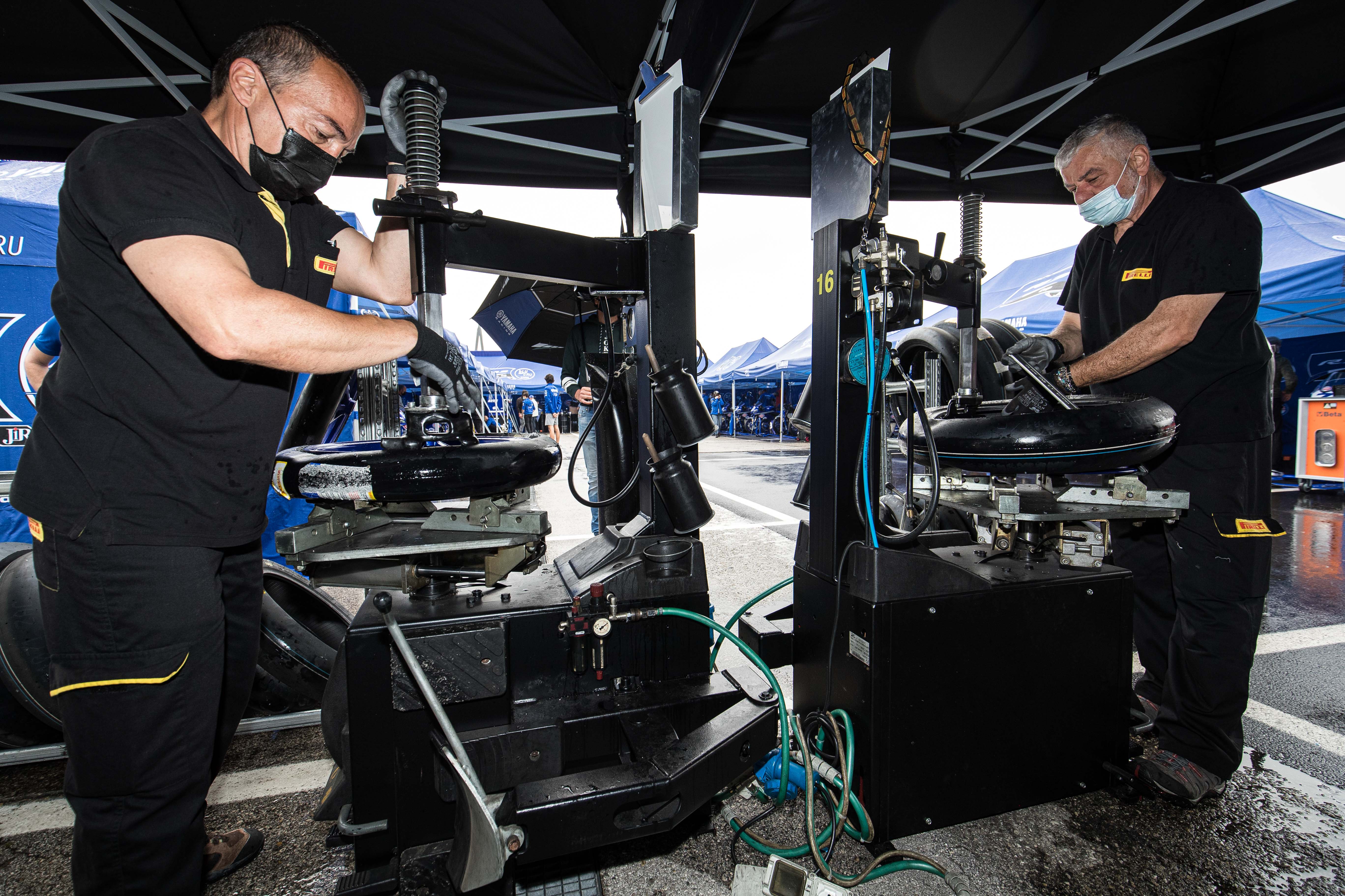 2021 Yamaha R3 bLU cRU European Cup Gets Underway with Misano Test ...