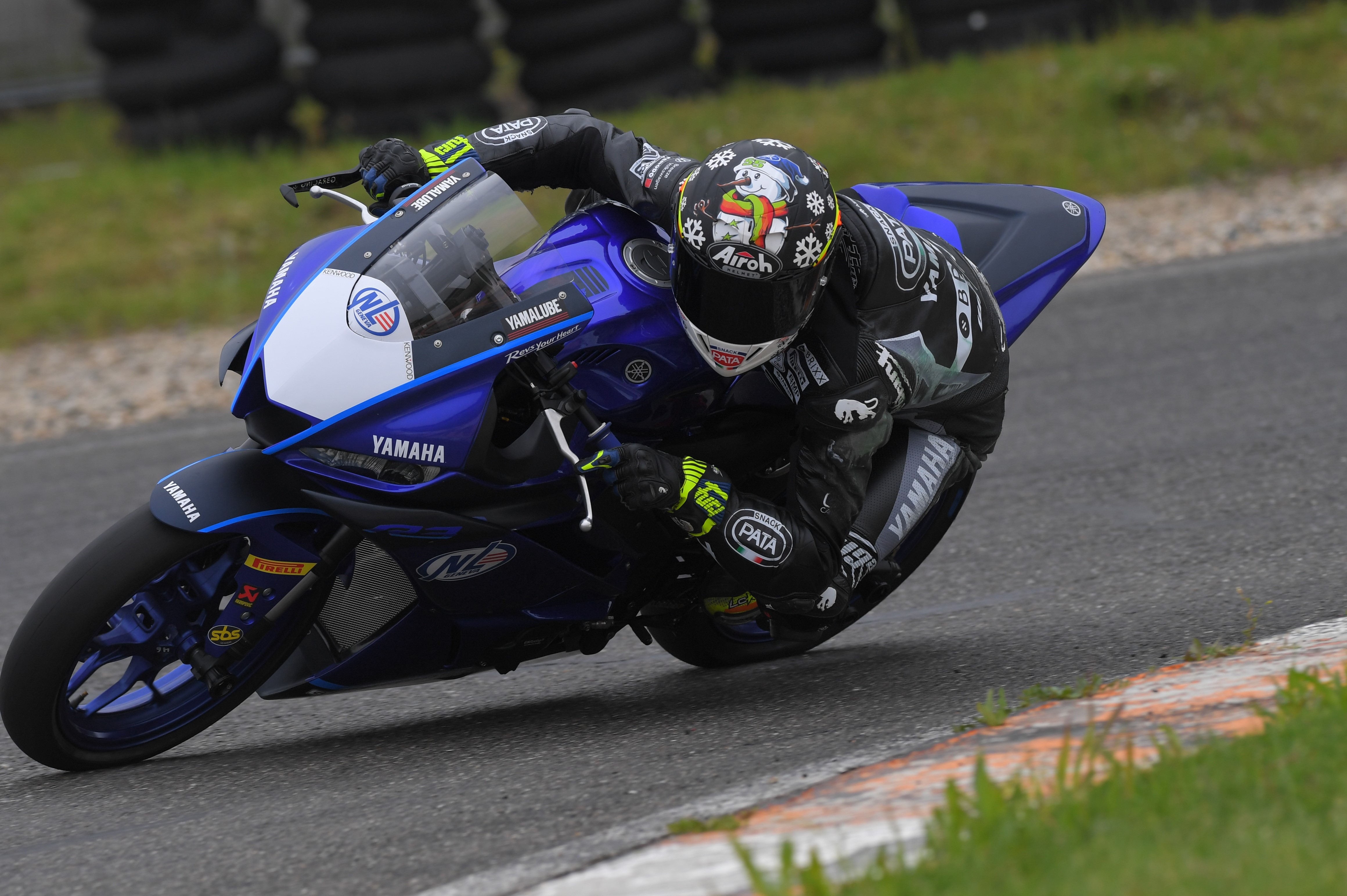 Locatelli Latest WorldSBK Star to Test Yamaha R3 at Motodromo ...