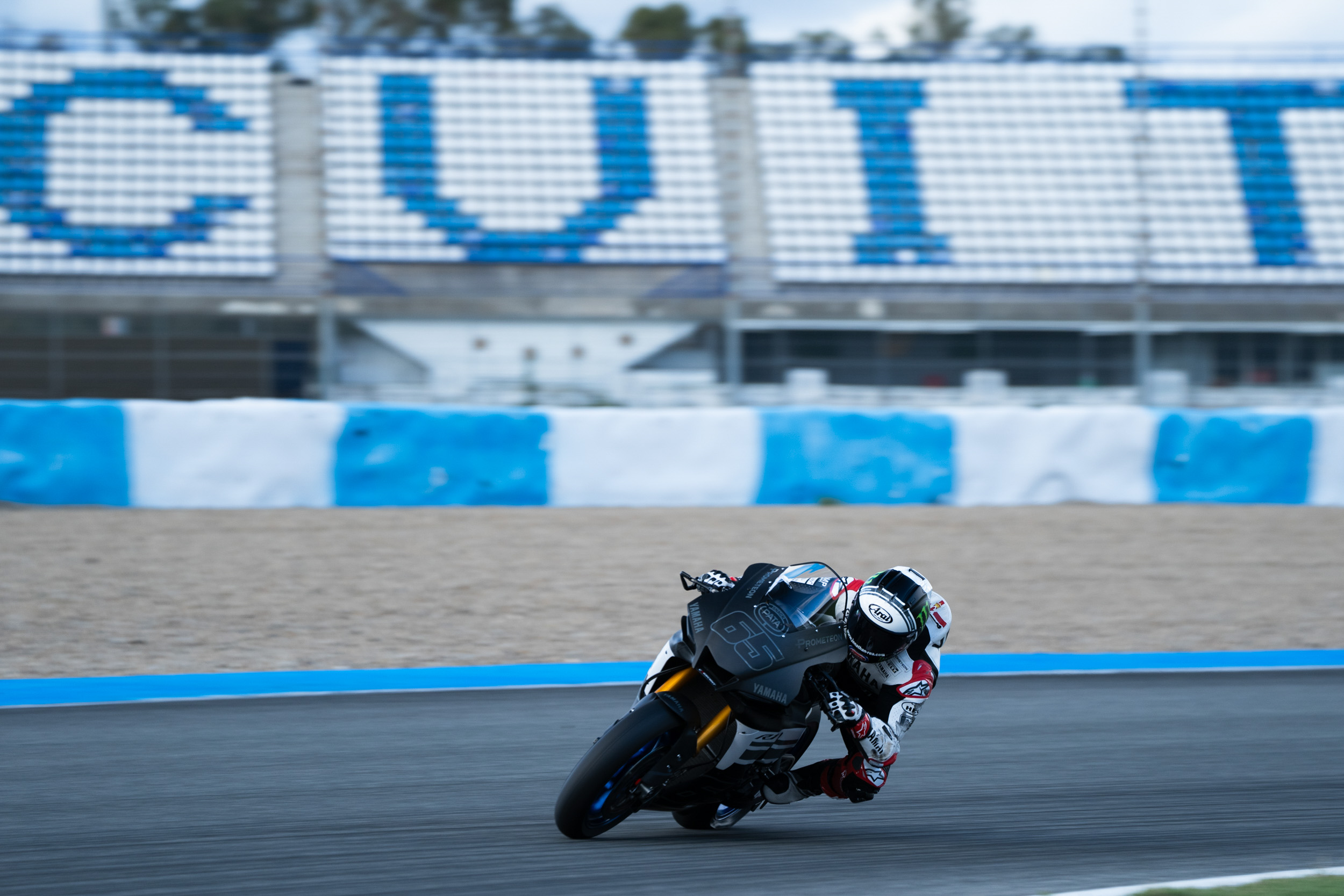 Jonathan Rea Enjoys First R1 Test with Pata Yamaha Prometeon WorldSBK ...