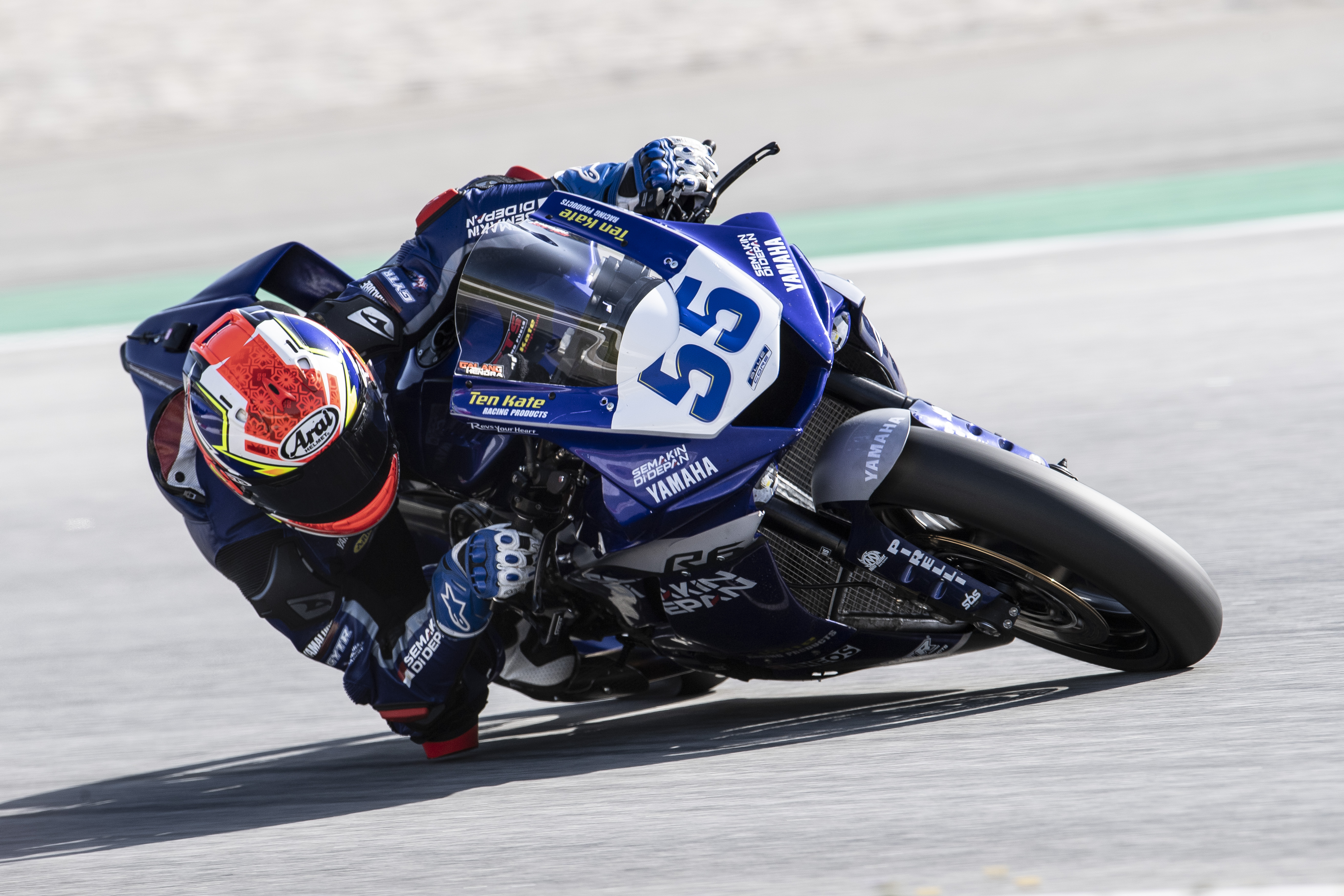 Aegerter and Sofuoğlu Top Barcelona WorldSSP and WorldSSP300 Test ...