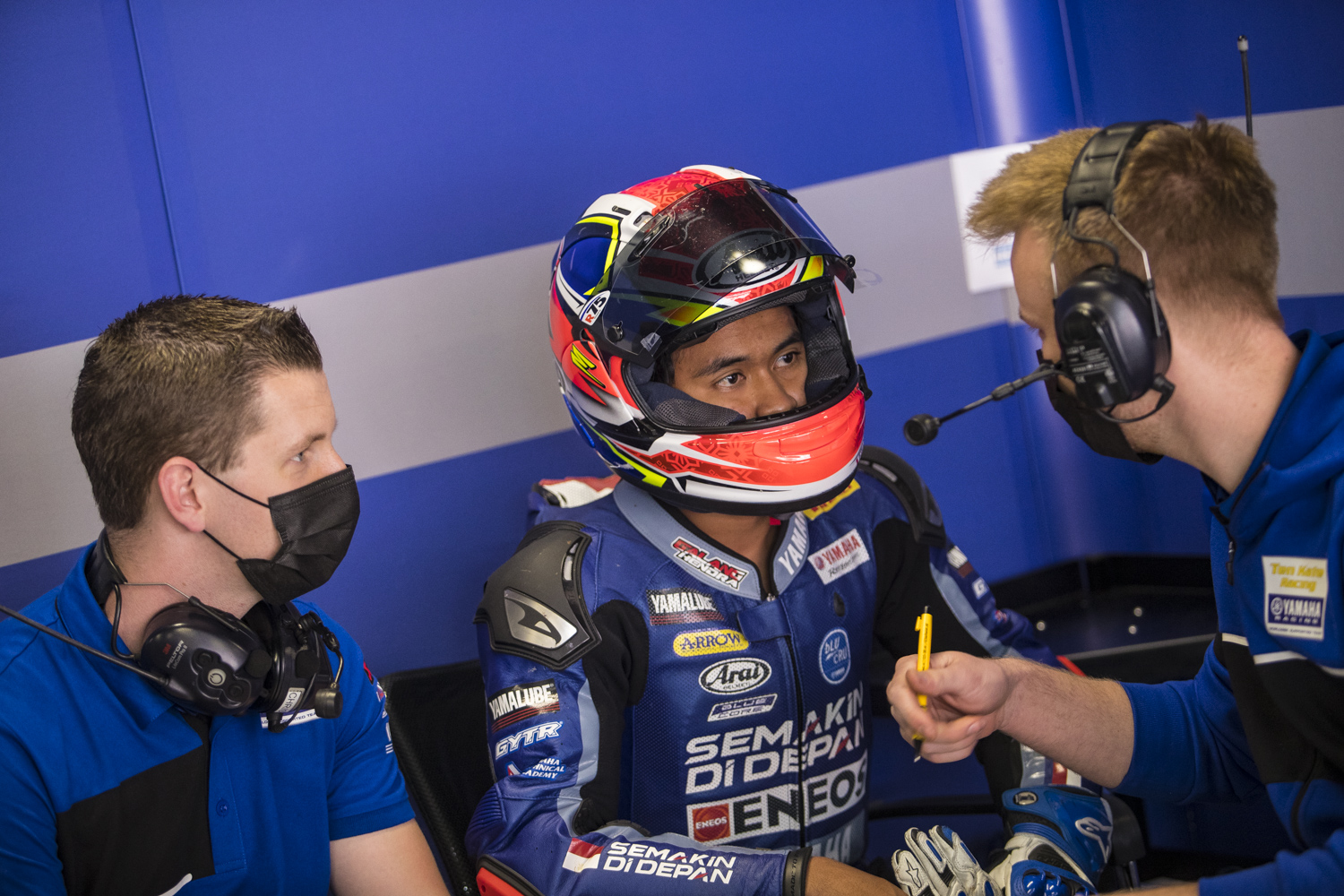 Aegerter and Sofuoğlu Top Barcelona WorldSSP and WorldSSP300 Test ...