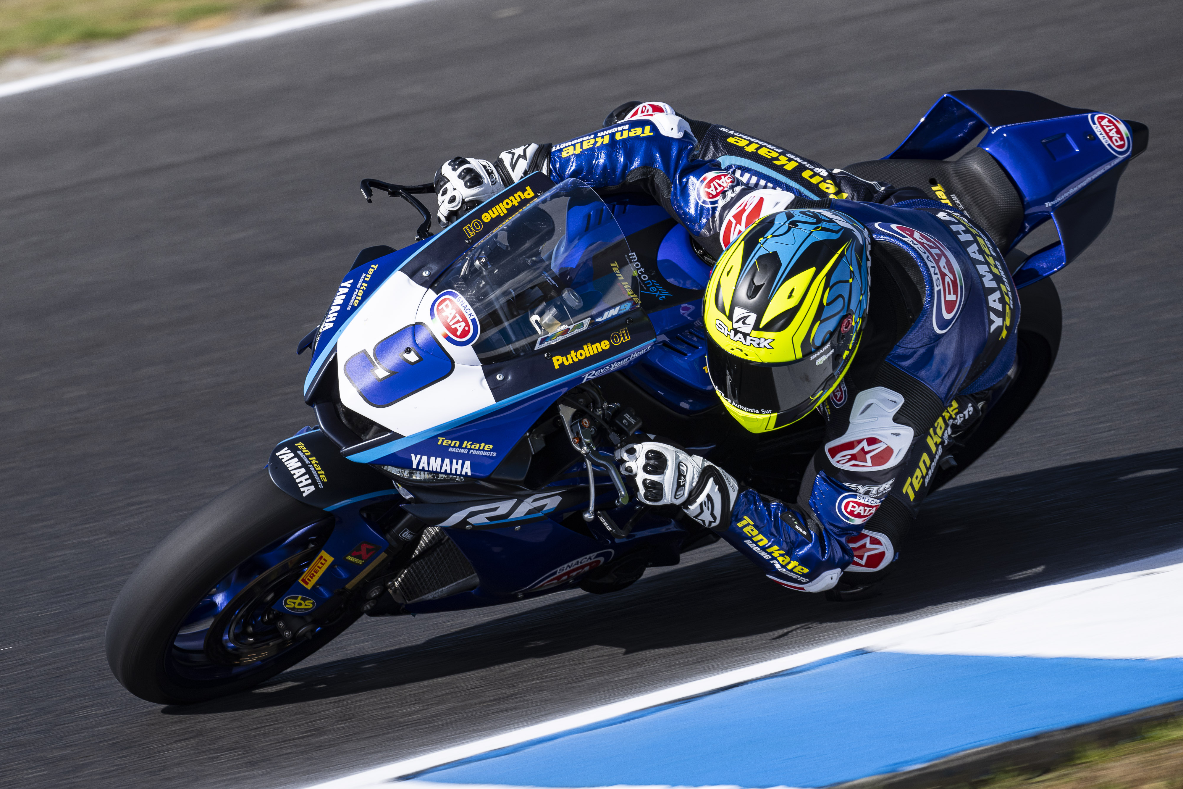 Strong Performance from Manzi to End Phillip Island Test in P2 | Yamaha ...