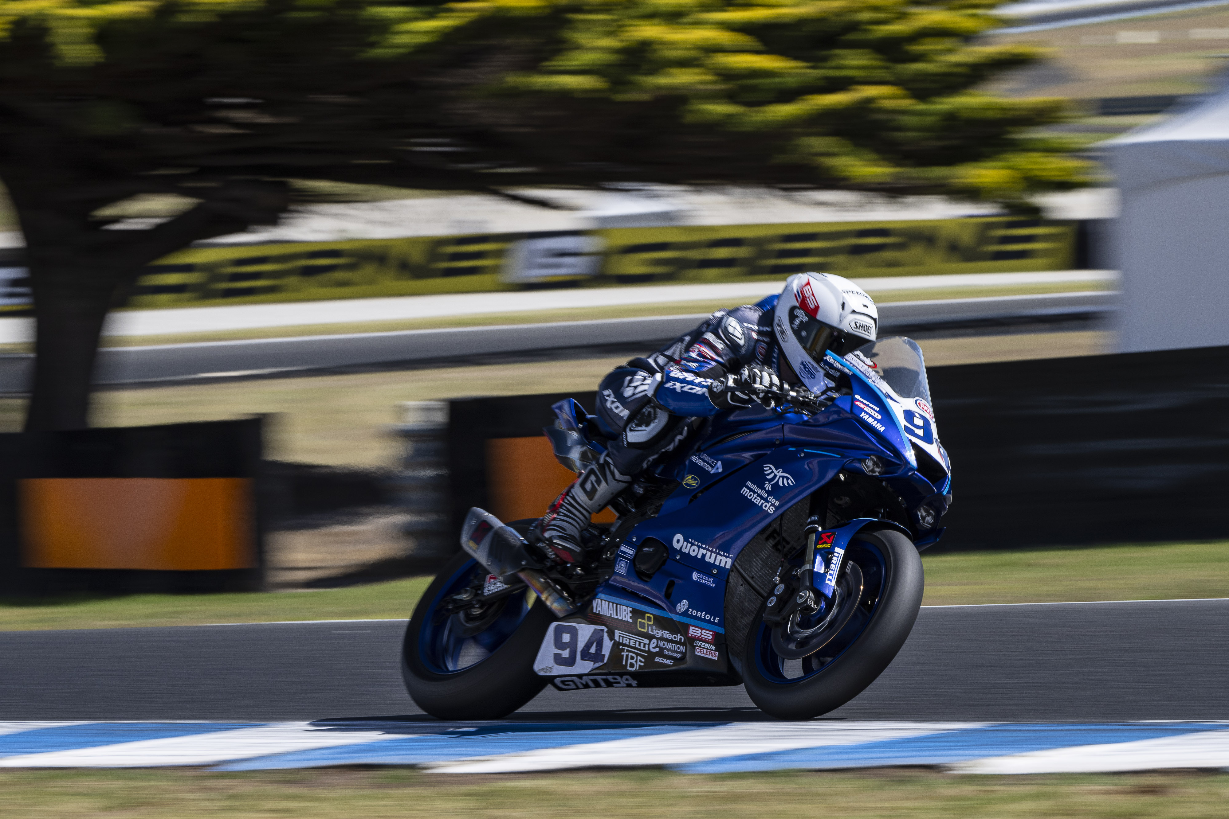Manzi Secures Superb P2 on Friday at Phillip Island | Yamaha Racing