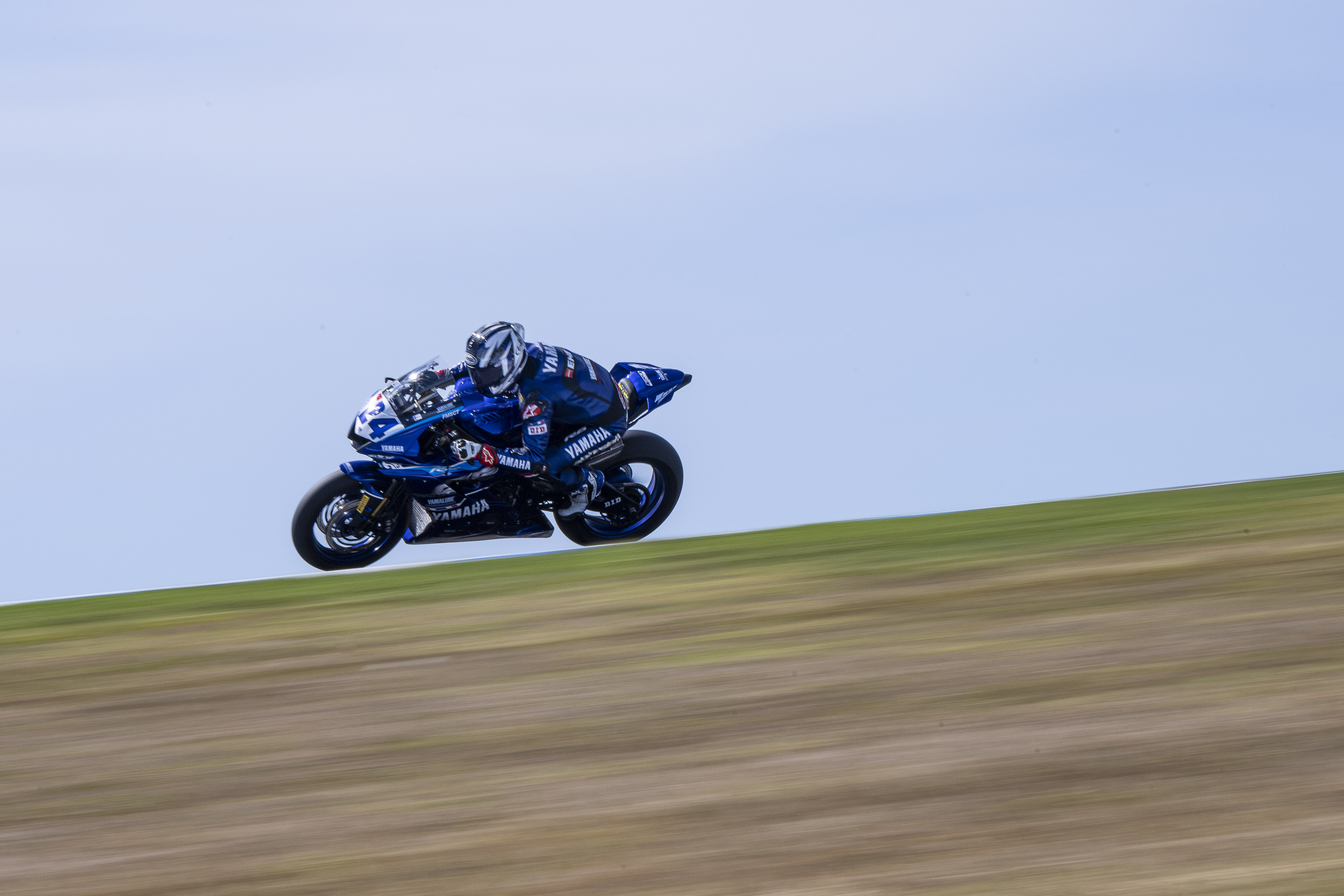 Manzi Secures Superb P2 on Friday at Phillip Island | Yamaha Racing