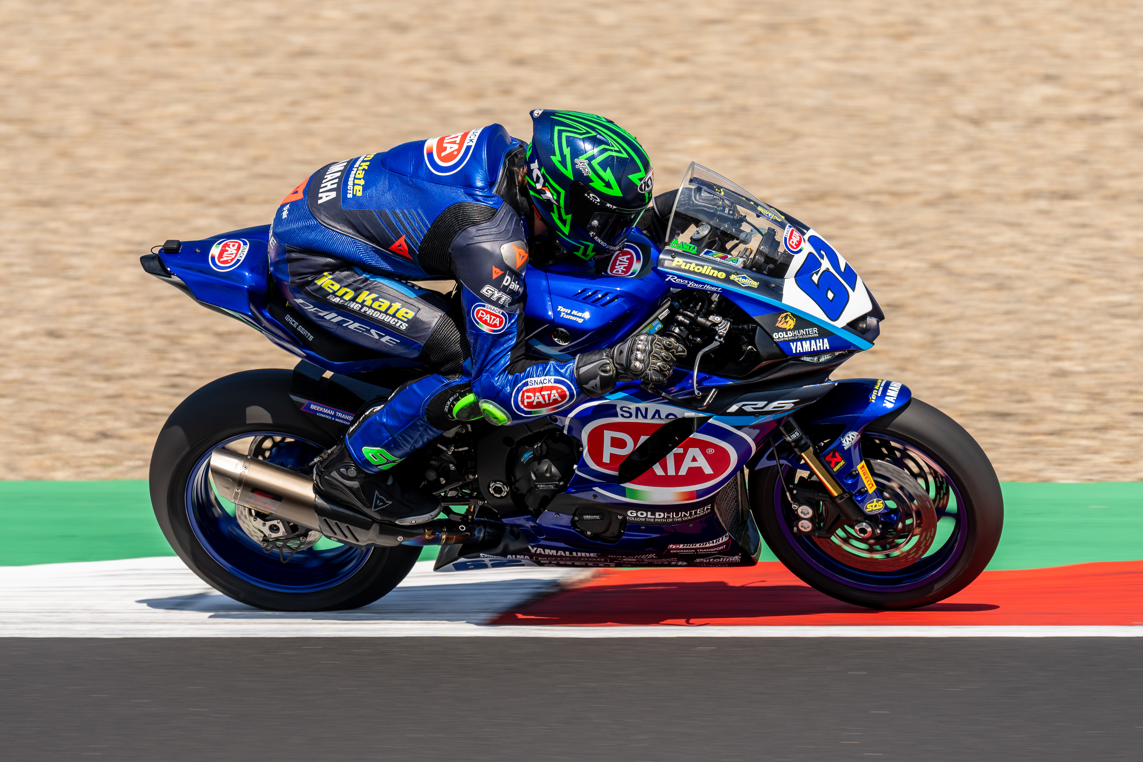 Manzi third on opening day in Most | Yamaha Racing