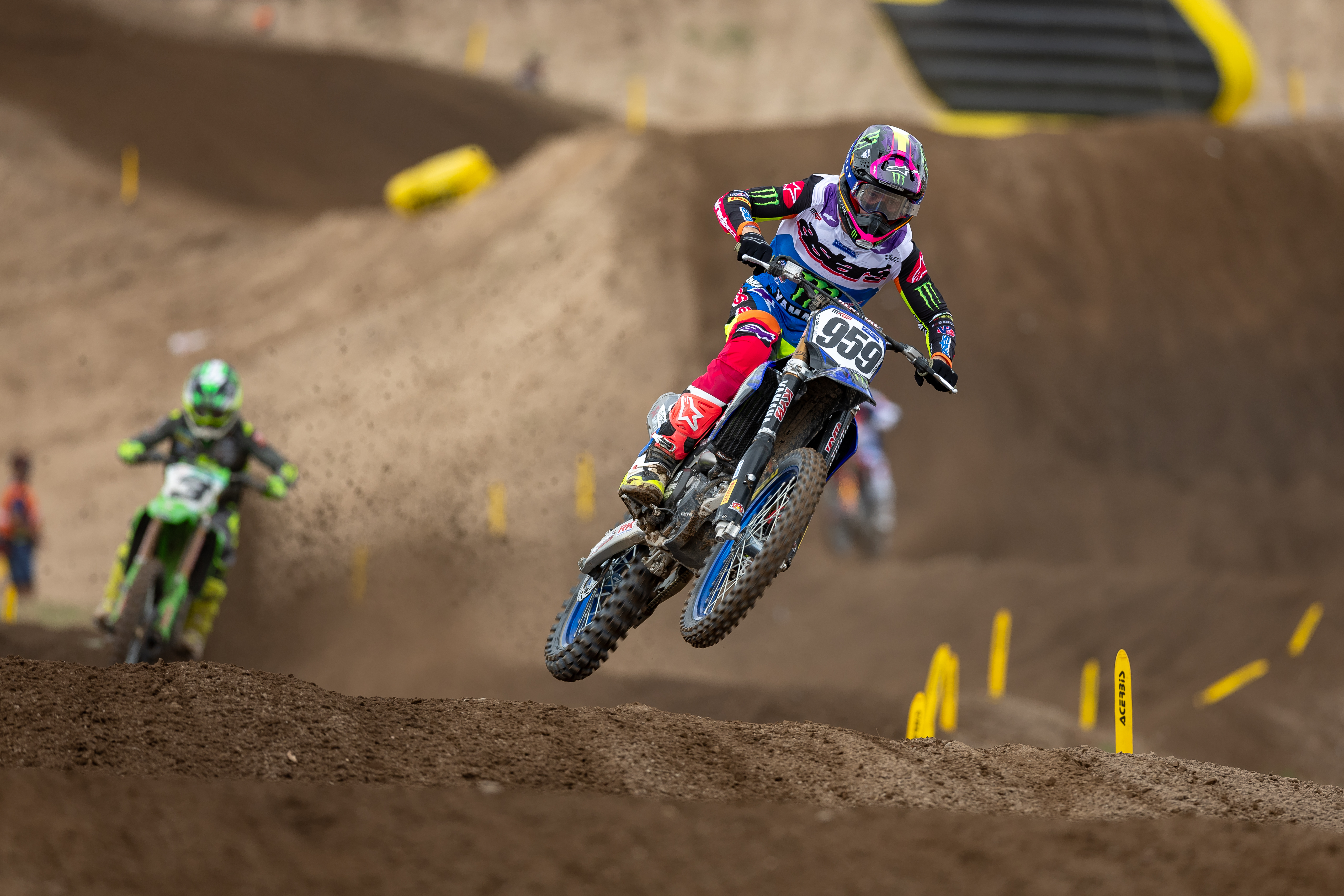 Maxime Renaux wins the MXGP of Argentina and leads the MXGP World ...