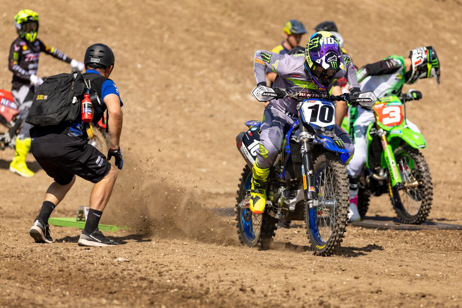 Consistency Pays Off for Calvin Vlaanderen at MXGP Round 12 | Yamaha Racing