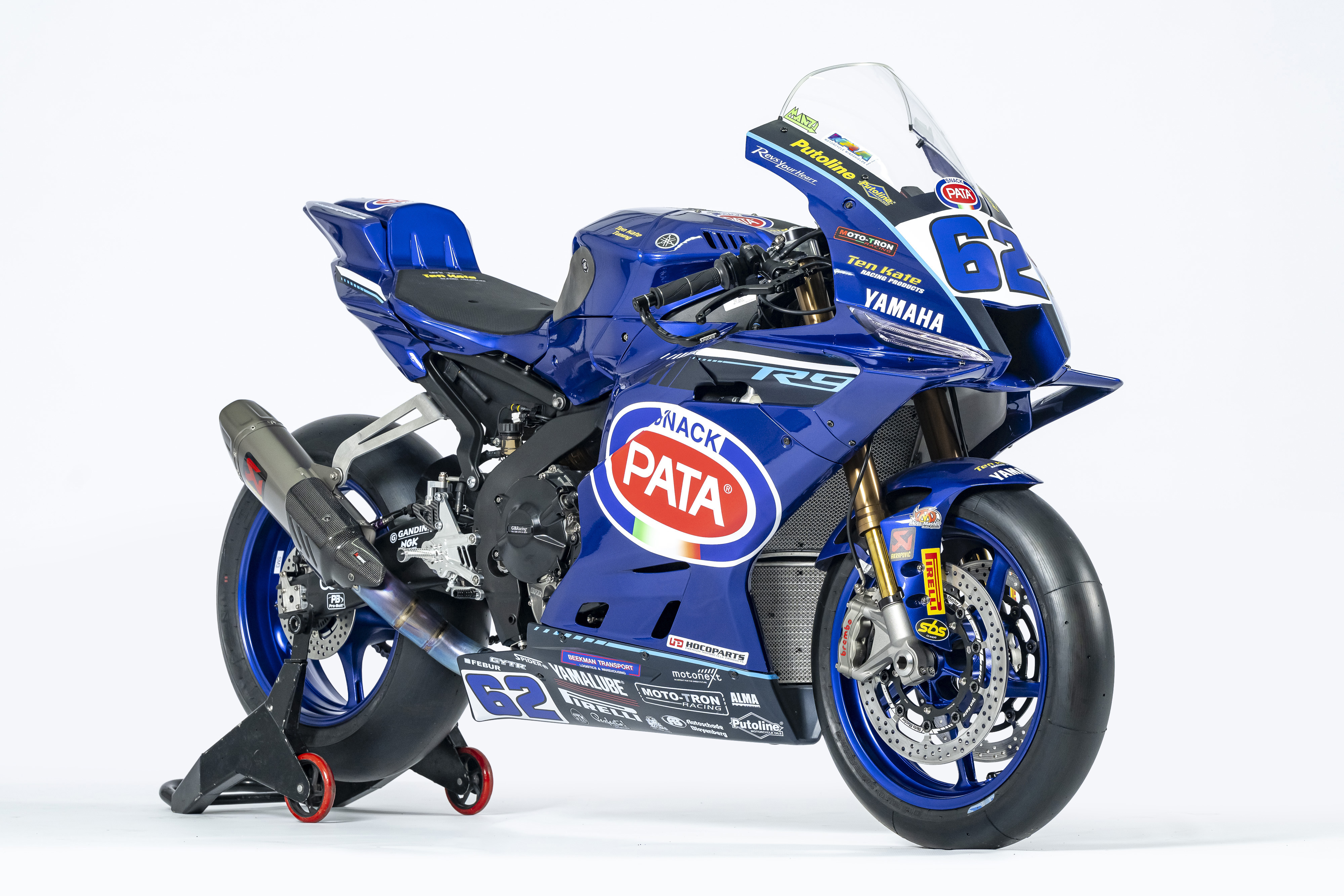Yamaha Motor Europe Unveils 2025 WorldSSP Contenders ahead of R9 Race ...