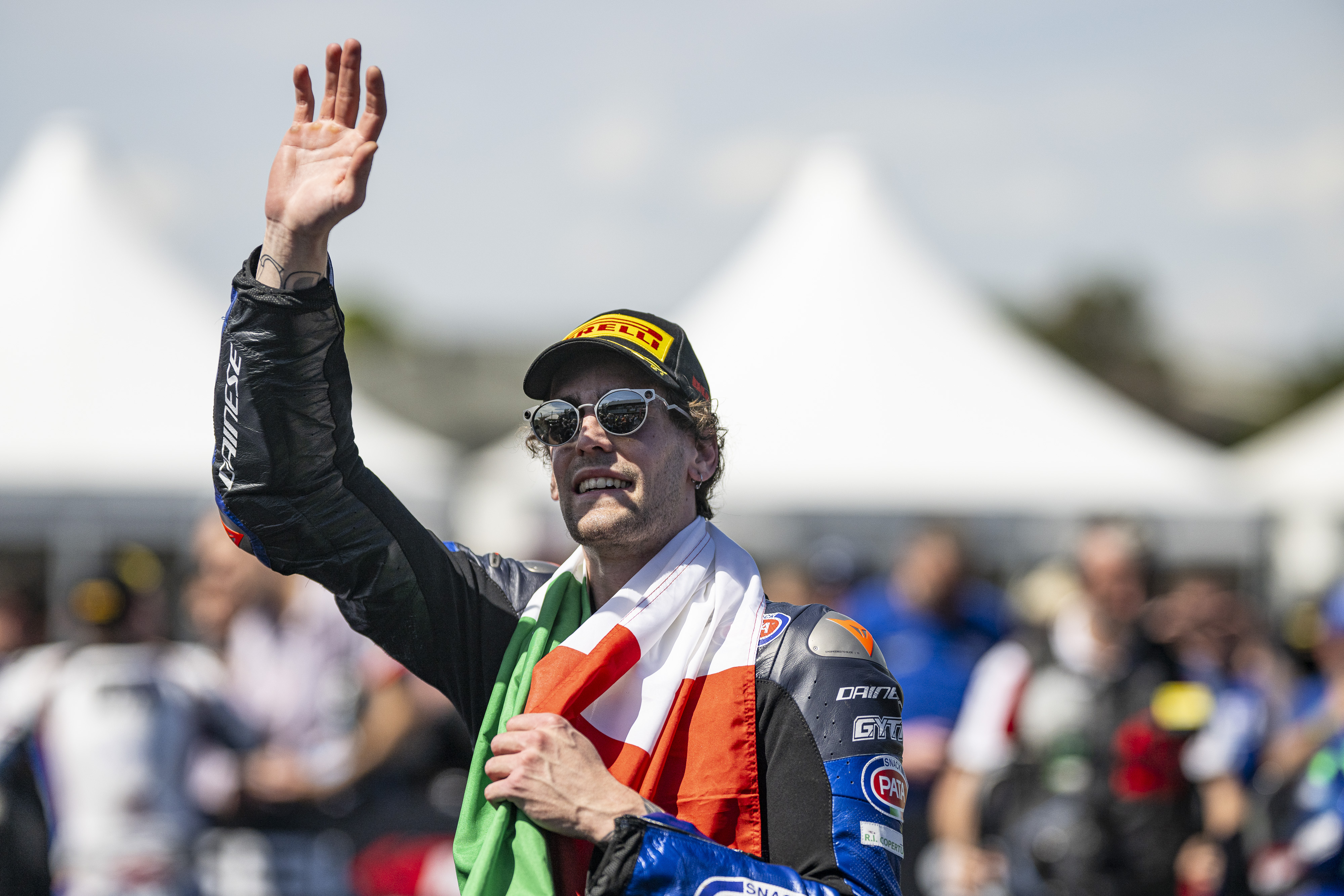 Race Win for Yamaha R9 on WorldSSP Debut as Manzi Victorious in Phillip ...