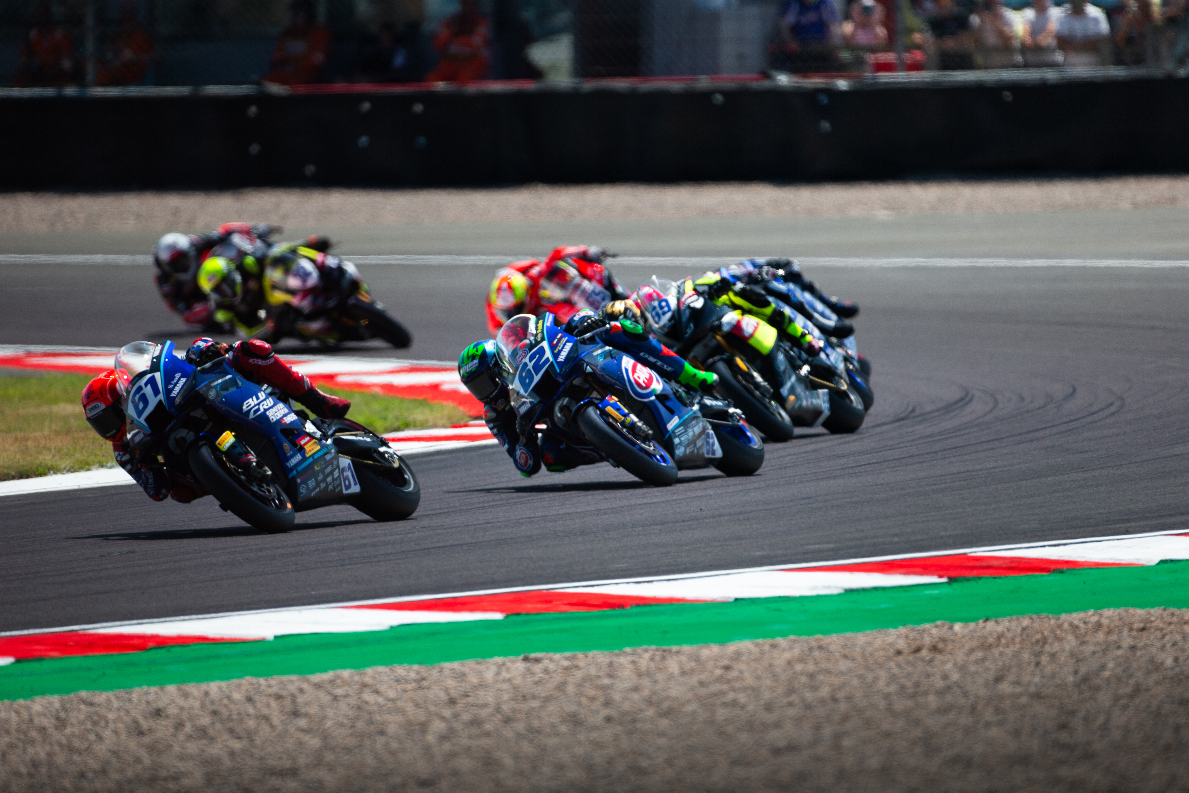Manzi Extends Championship Lead with Close Fought Victory at Donington ...