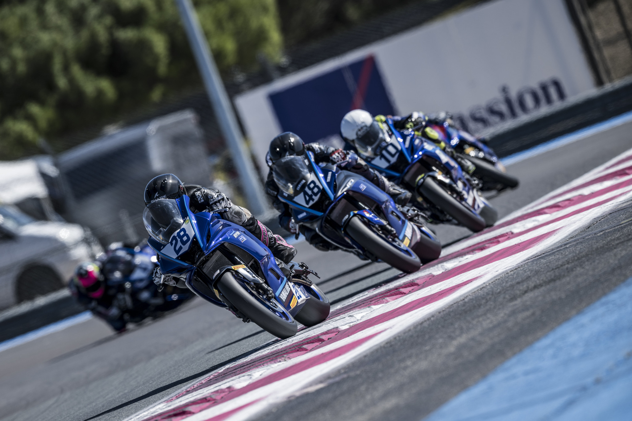 Yamalube R7 Cup | Yamaha Motor